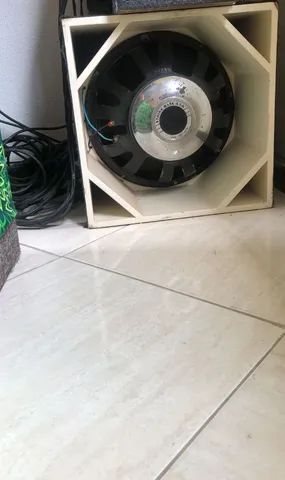 "graves de 18 polegadas" no Brasil