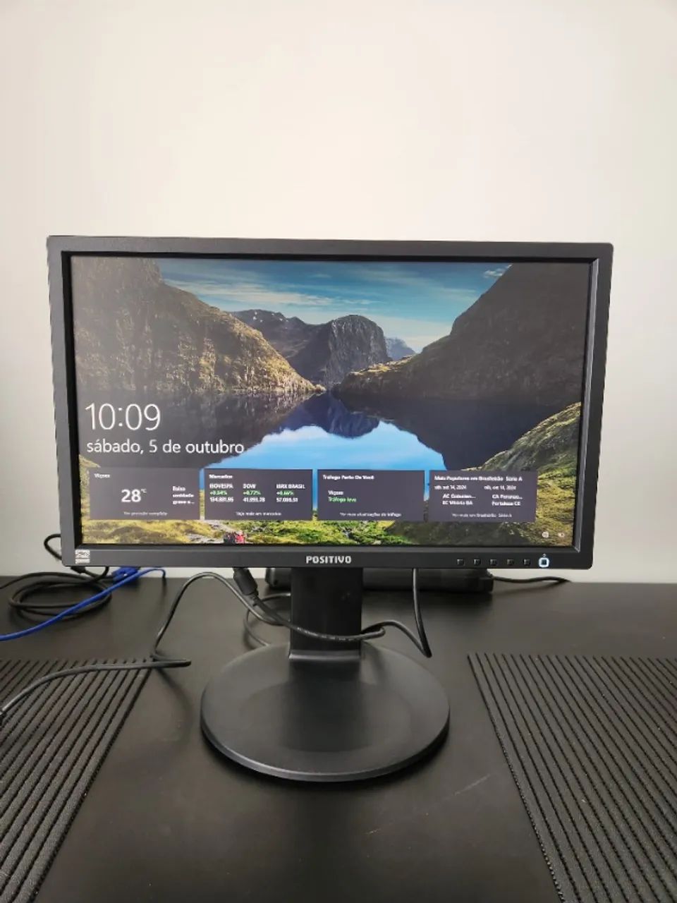 Monitor Positivo E2011PX 20? Widescreen - Monitores - Nova Suíssa, Belo Horizonte 1406426651 | OLX
