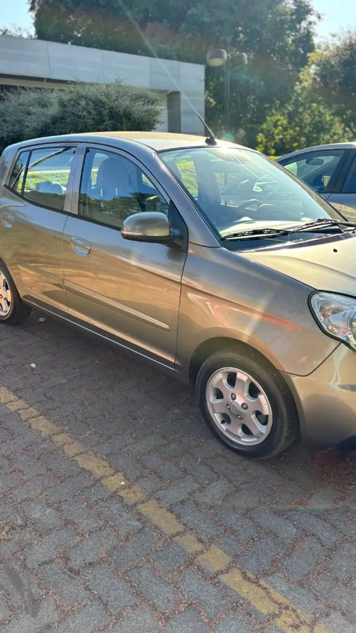 KIA MOTORS PICANTO 2010 Usados e Novos