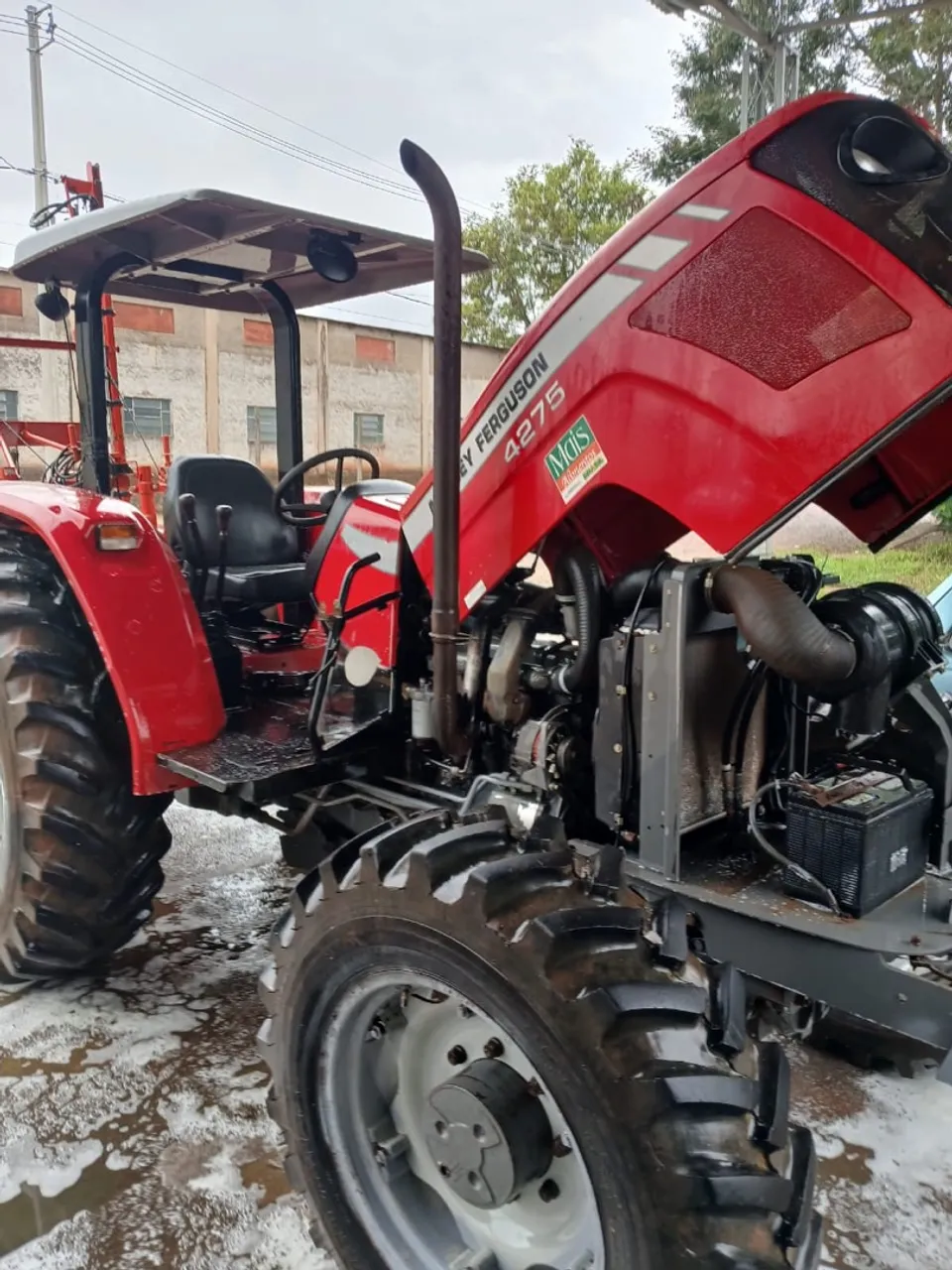 "trator massey ferguson 4275" - Tratores e máquinas agrícolas no Brasil