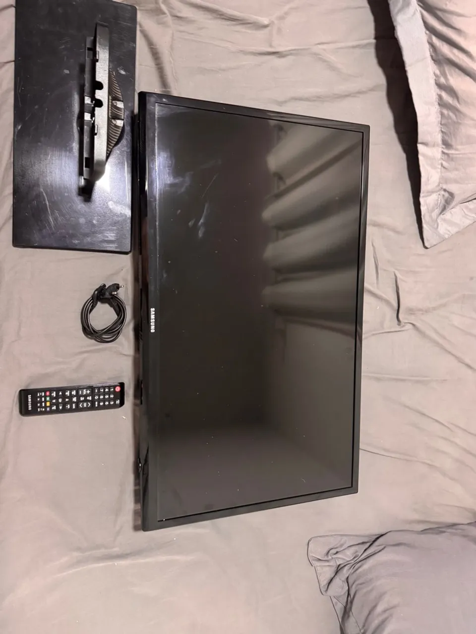 32 polegadas em Curitiba e região, PR