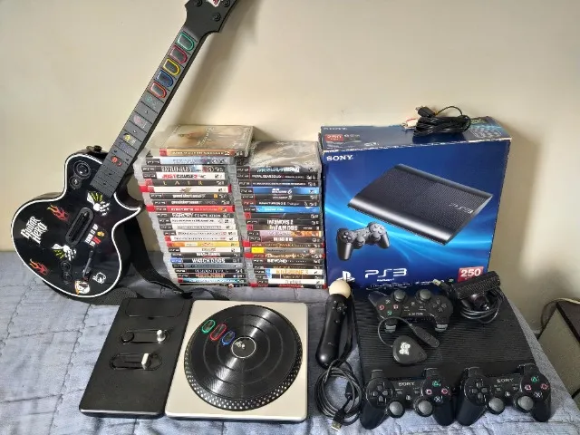 "ps3 super slim" - Consoles de Vídeo Game no Brasil