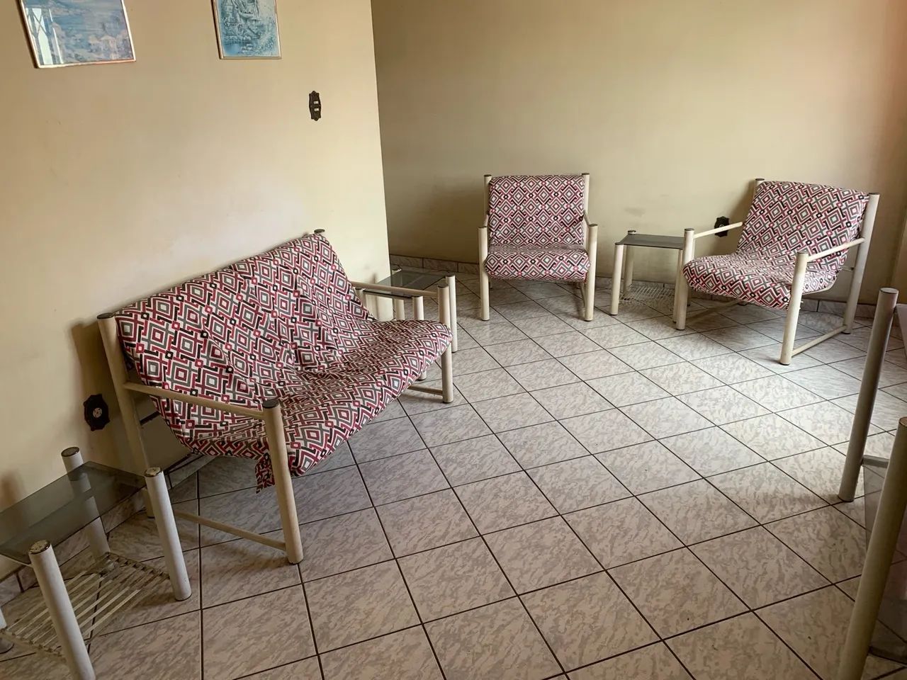 "sofa tubular" no Brasil