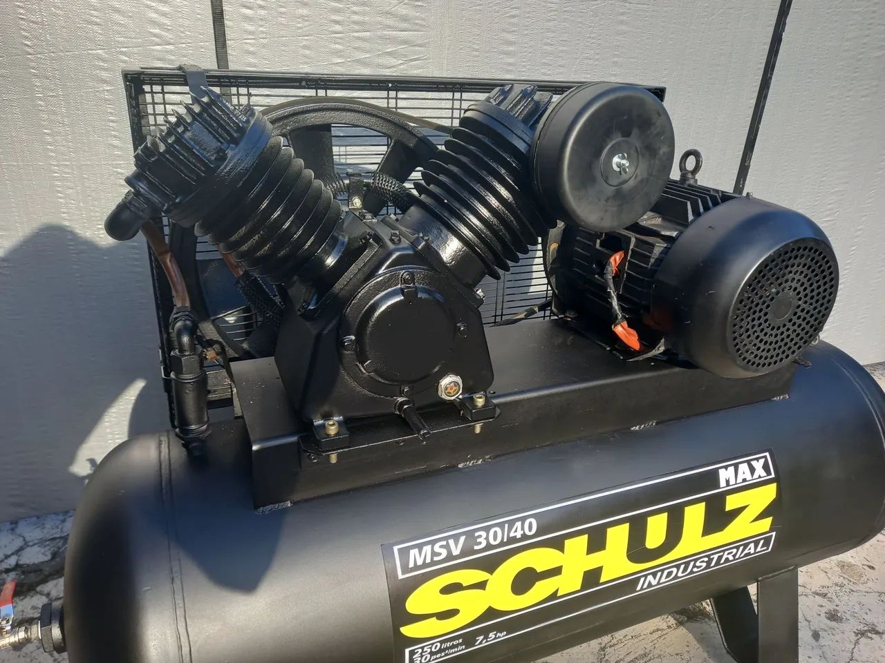 Compressor de Ar 30 / 40 pés - Peças para tratores e máquinas - das ...