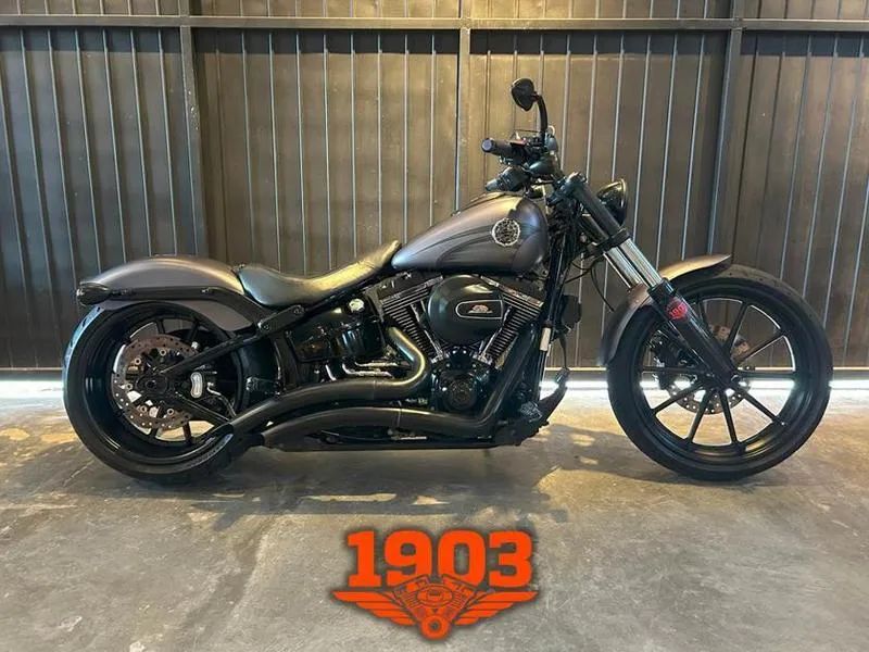 HARLEY-DAVIDSON SOFTAIL BREAKOUT FXSB 2016 - 1371977108 | OLX