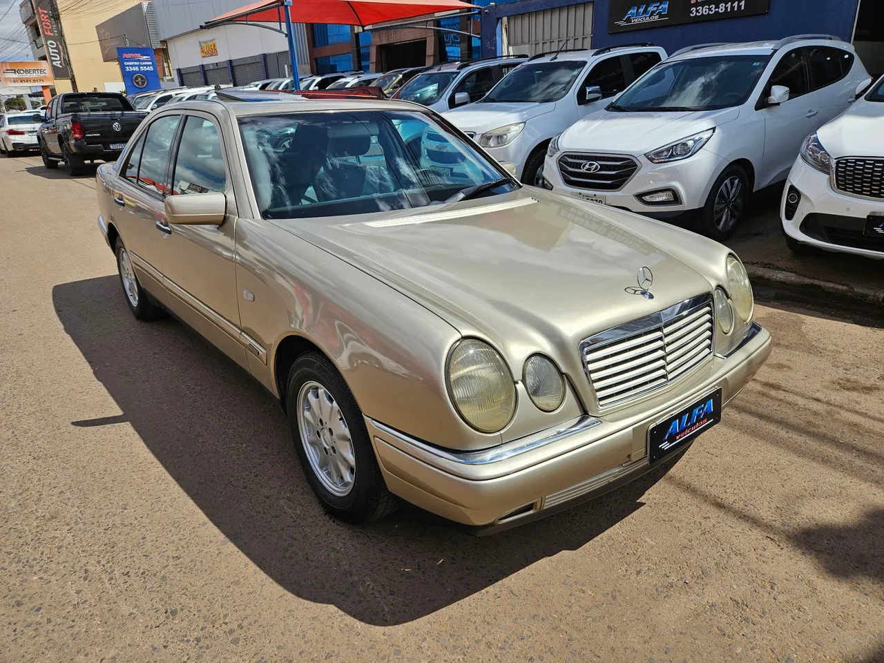 MERCEDES-BENZ E-200 Usados e Novos