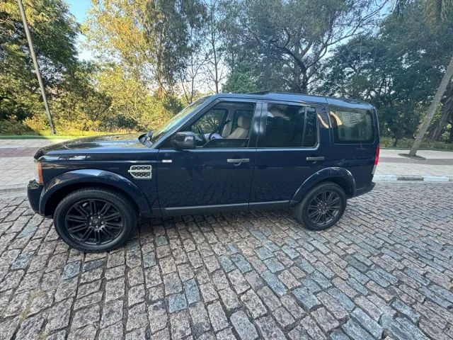 "discovery v8" no Brasil