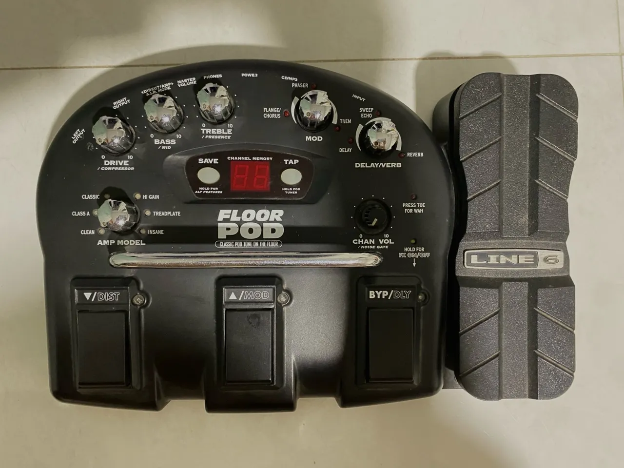 "pedaleira" - Instrumentos musicais no Brasil