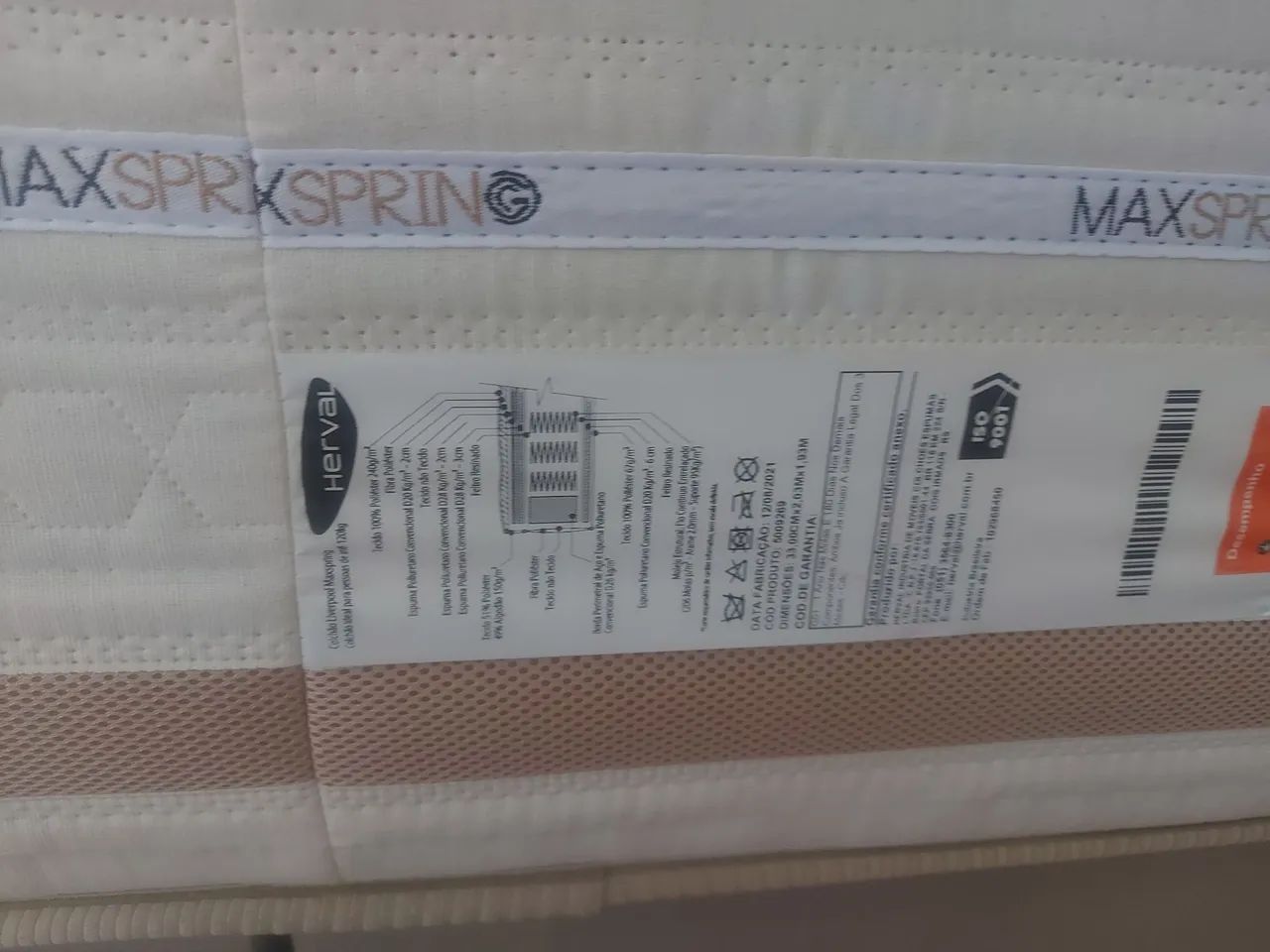 Colchão king Box com cabeceira + mesinhas + sofa - Camas e Colchões ...