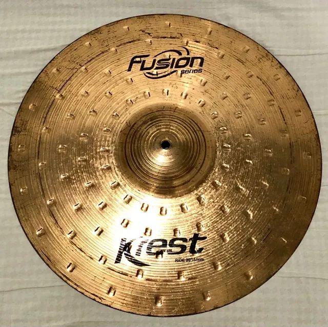 "lira instrumento musical" no Brasil