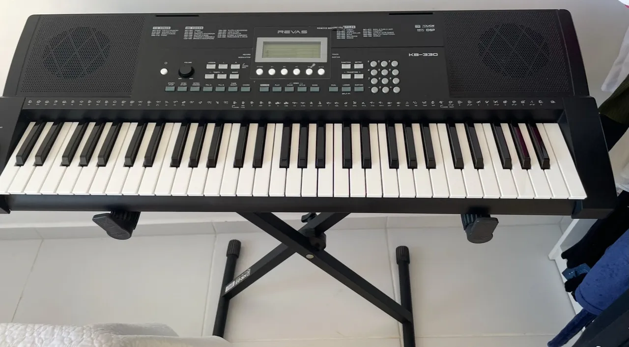 "teclado musical" - Instrumentos musicais no Brasil