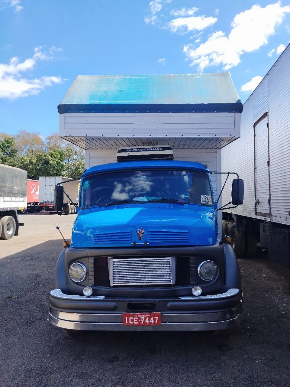 "mercedes 1111" - Caminhões no Brasil