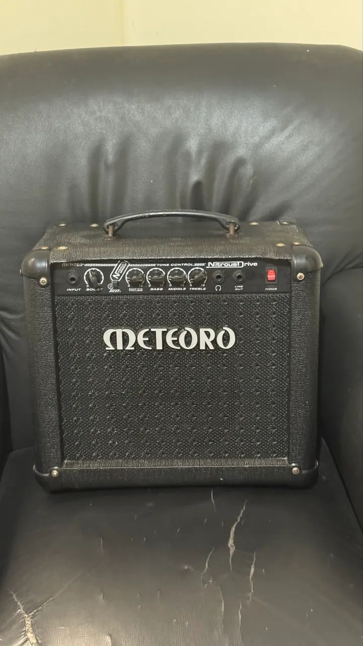 Amplificador Meteoro Nitrous Drive - Instrumentos musicais ...