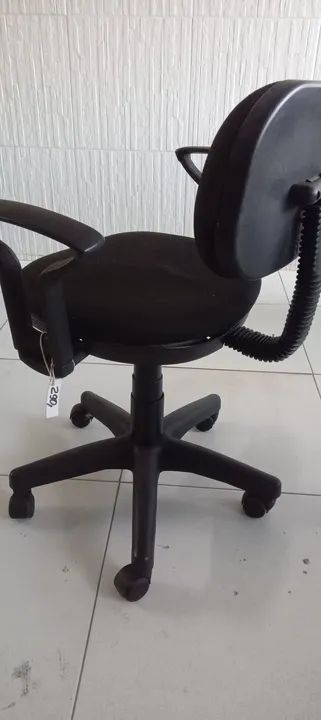 Cadeira de Escritorio Giratoria com Rodinhas Cadeiras de Escritorio e Gamer Cristo Redentor Joao Pessoa 1355932245 OLX