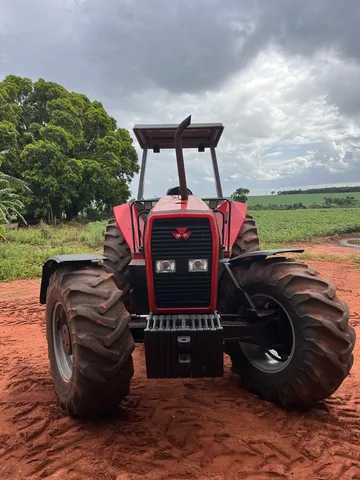 "trator 680" - Tratores e máquinas agrícolas no Brasil