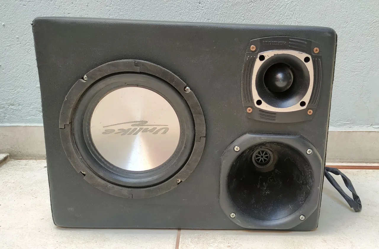 "caixa 8 polegadas" no Brasil