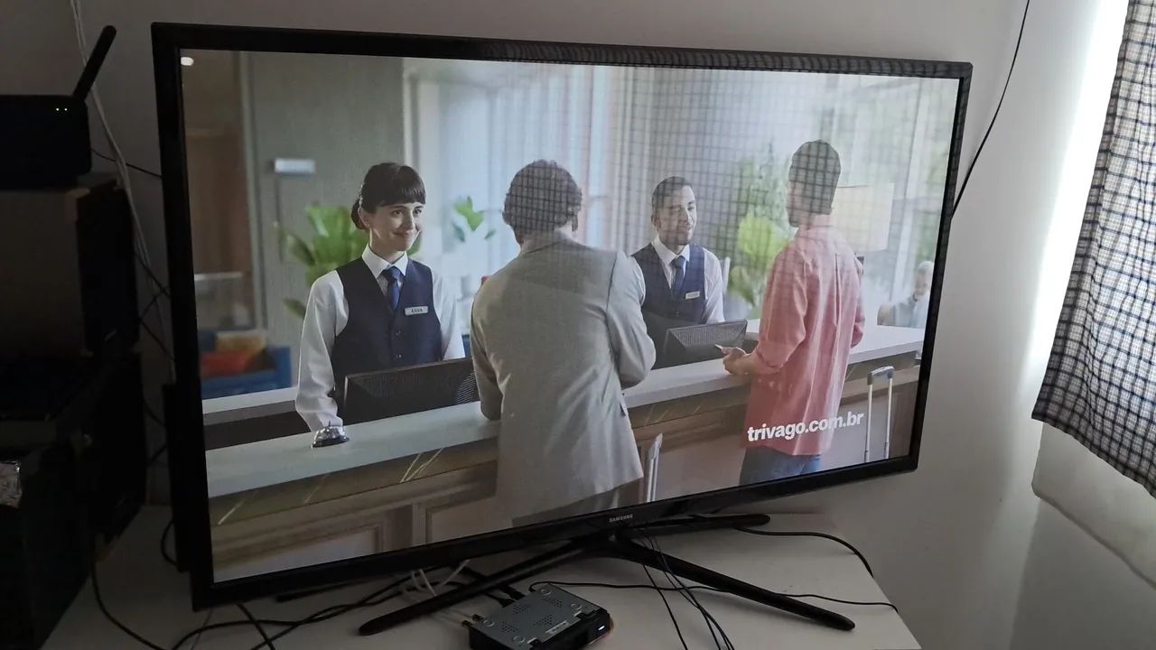 TV Samsung PL60F5000, 60' polegadas, Plasma, tela de vidro temperado ...