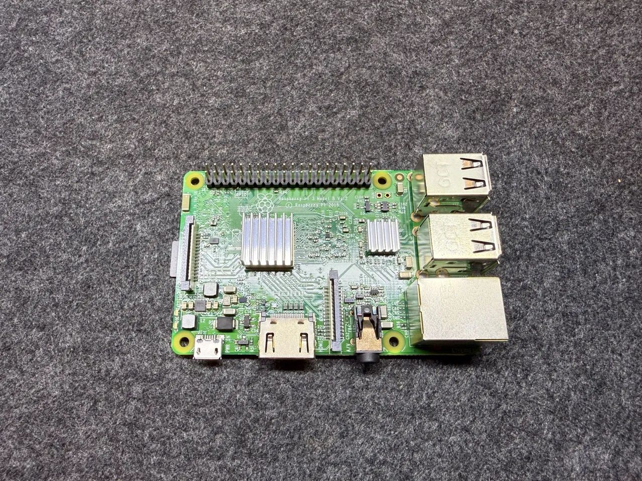 Raspberry Pi 3 Model B V1.2 - Computadores e Desktops - Jaraguá, Belo ...