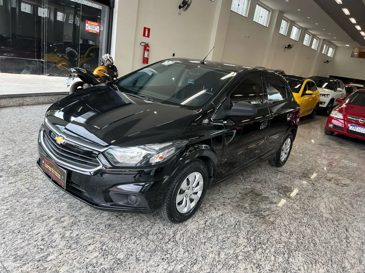 CHEVROLET ONIX 2018 Usados e Novos