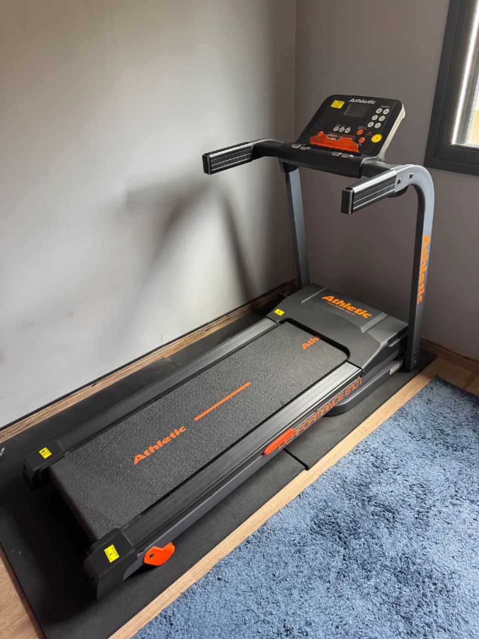 Esteira Athletic Performance 610T - Academia e Exercícios - Bom Retiro ...