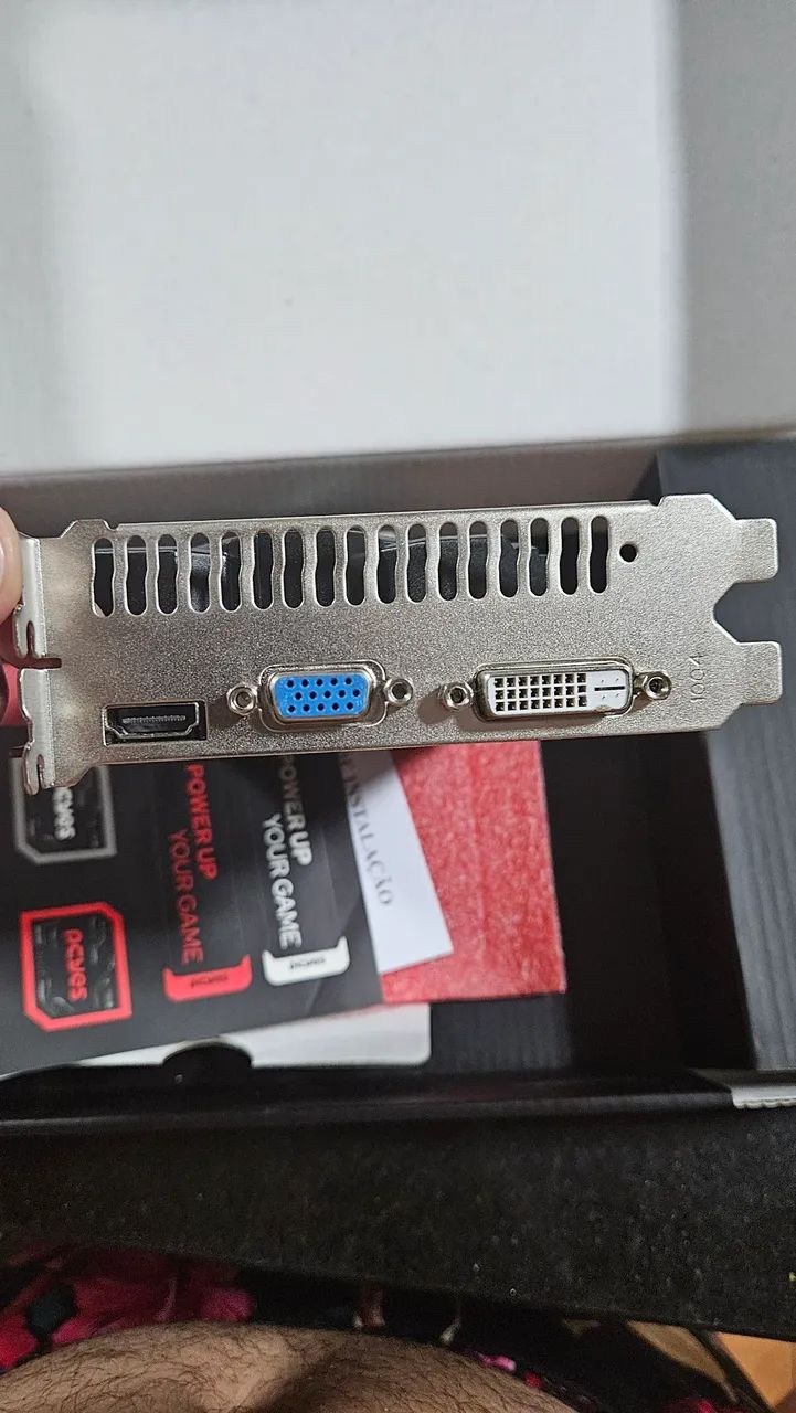 Placa de Video R7 240 4GB gddr5 - Placas de Vídeo - Santa Maria ...