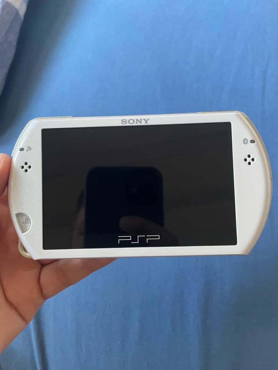 PSP GO branco pérola impecável ( leia a descrição ) - Consoles de Vídeo ...