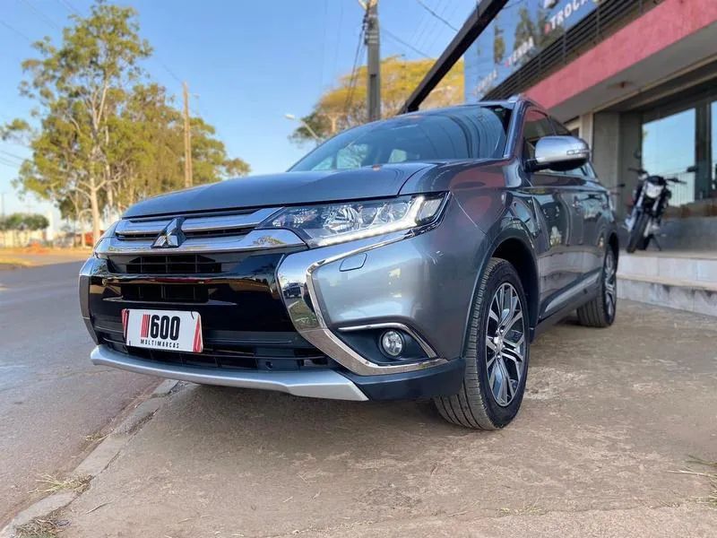 MITSUBISHI OUTLANDER 2018 Usados e Novos
