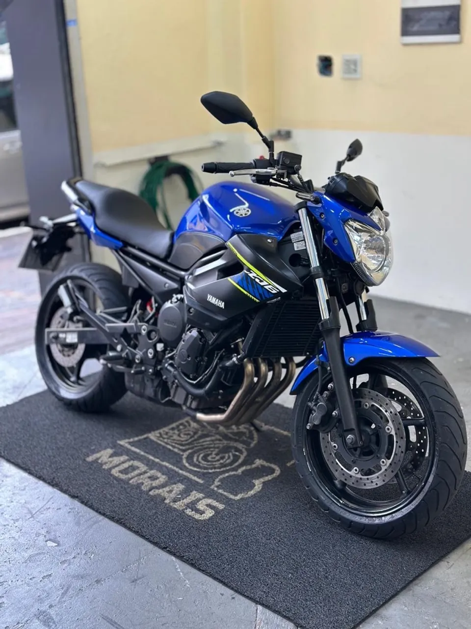 Motos YAMAHA XJ6 2015 no Brasil
