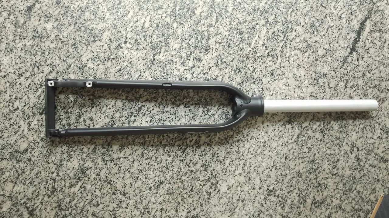 Garfo Rígido TSW Quest Alumínio Espiga Reta e Blocagem Padrão (9x100mm ...
