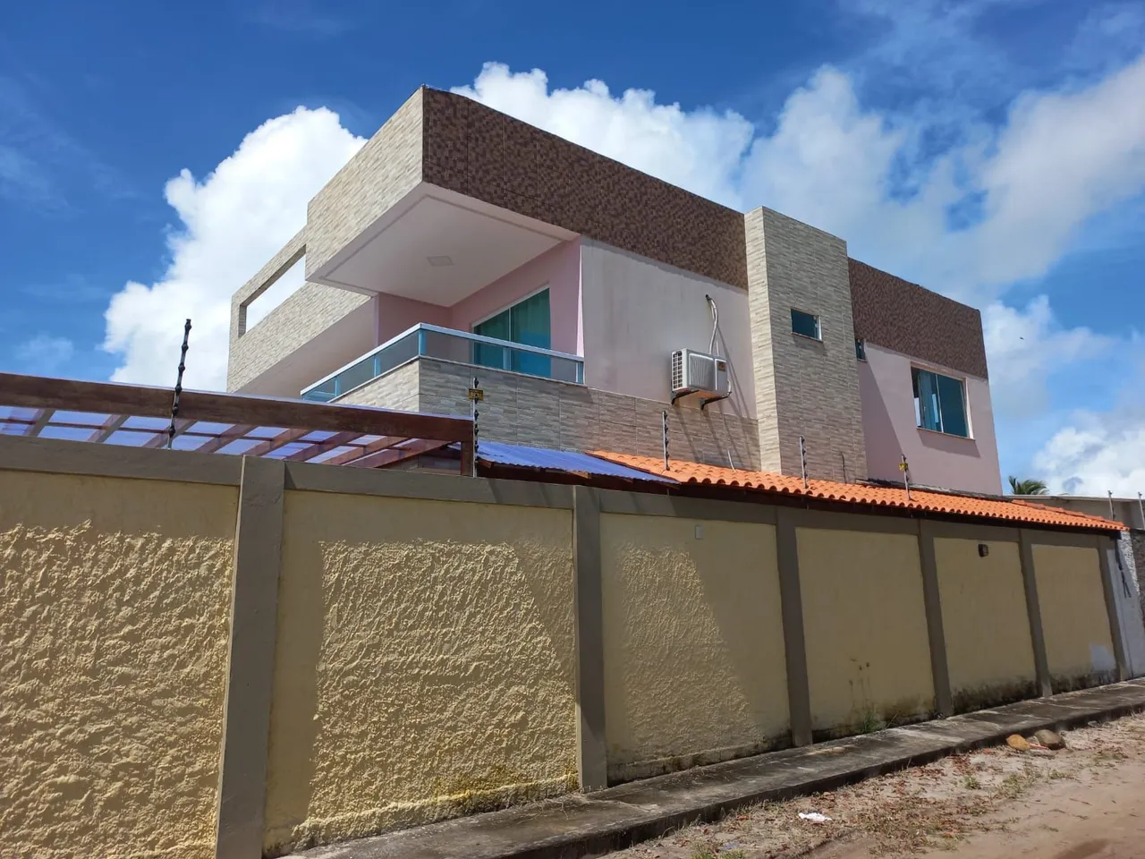 Casas à venda - Valença, BA | OLX