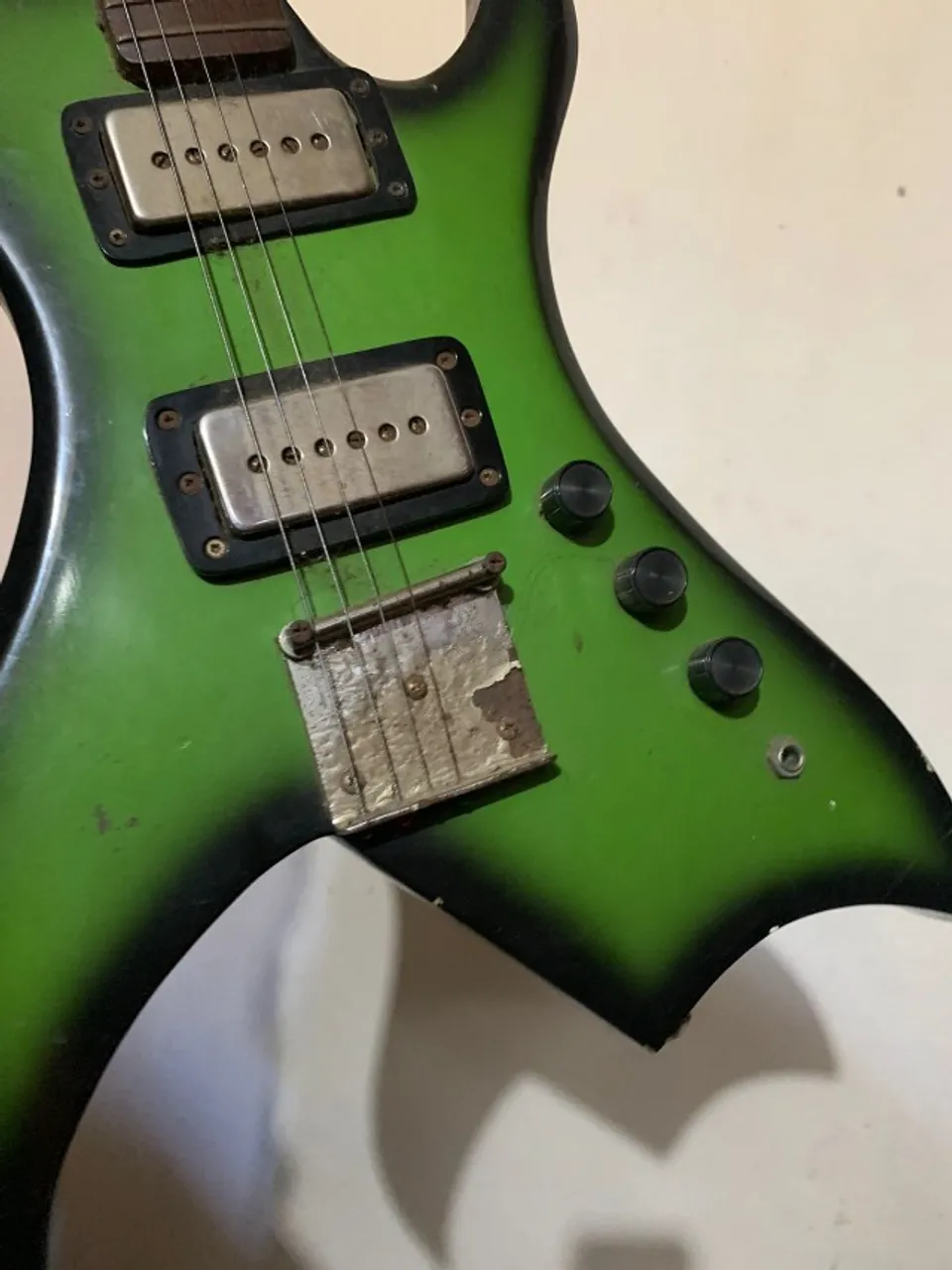 "warlock guitarra" - Instrumentos musicais no Brasil