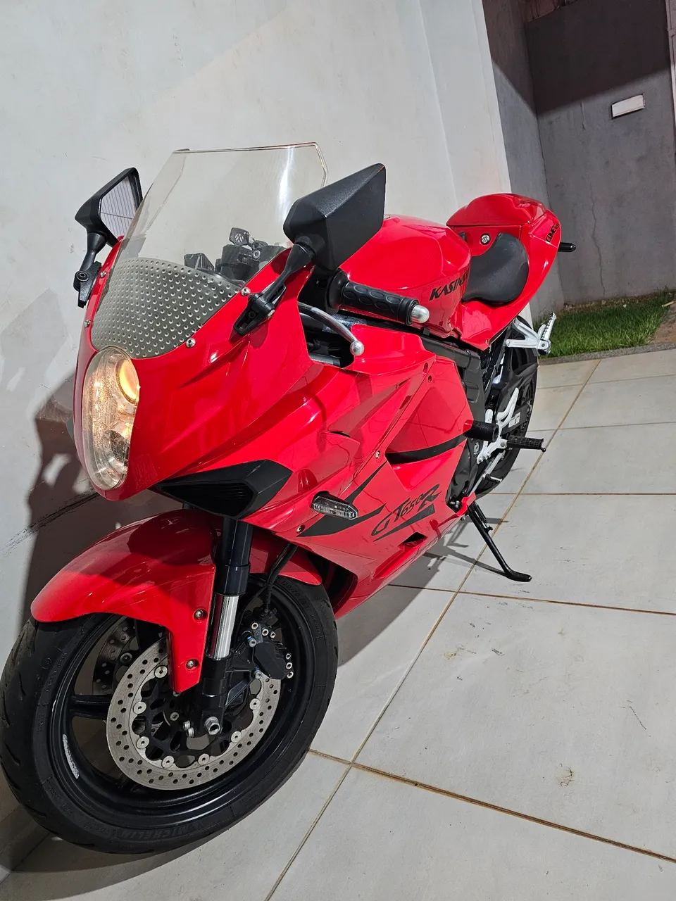 Motos KASINSKI COMET no Brasil