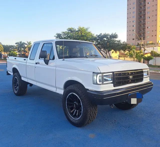 "f1000 6 cilindros" no Brasil