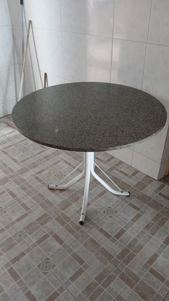 "mesa de granito redonda" - Mesas no Brasil