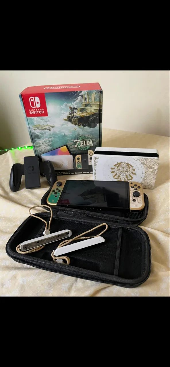 Nintendo Switch Oled Versão limitada Zelda - Consoles de Vídeo Game ...