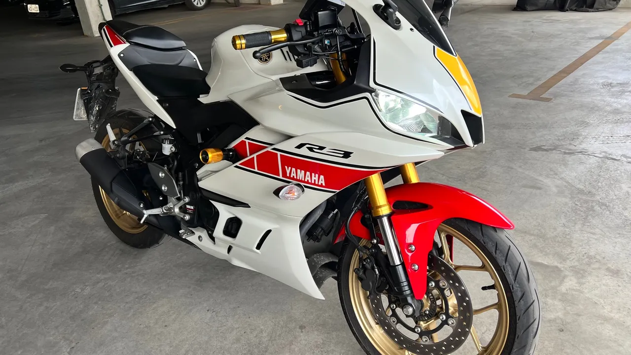 Motos YAMAHA YZF no Brasil