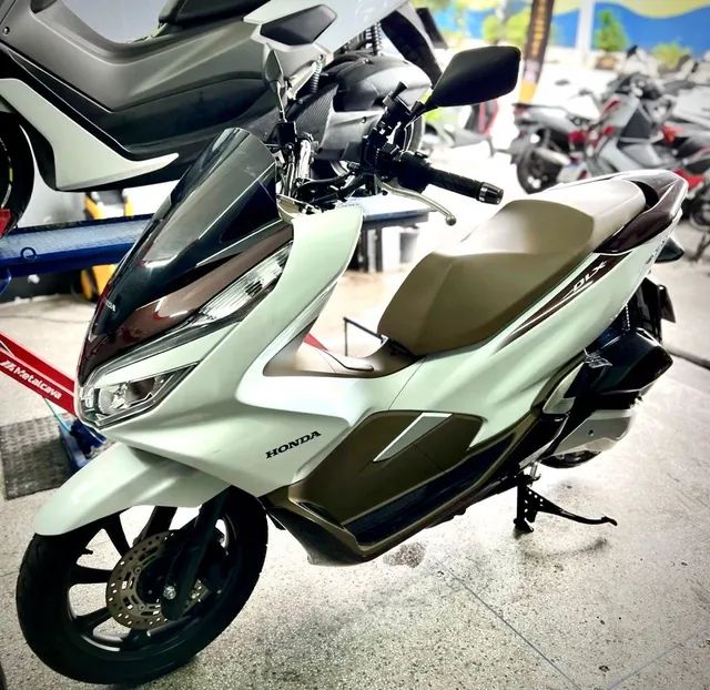 Motos HONDA PCX no Brasil
