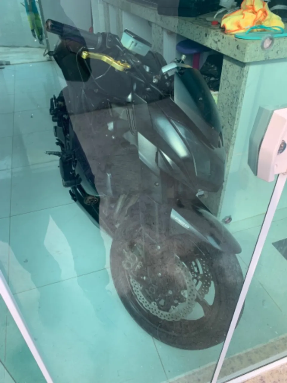 Motos KAWASAKI Z 1000 no Brasil