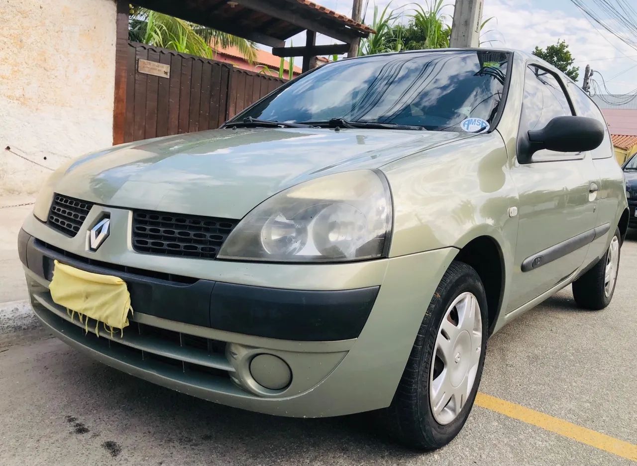 RENAULT CLIO 2005 Usados e Novos