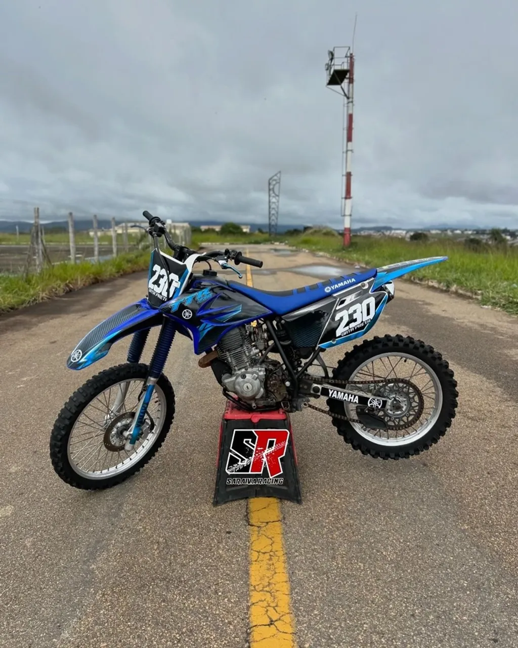 Motos YAMAHA TT-R em Minas Gerais