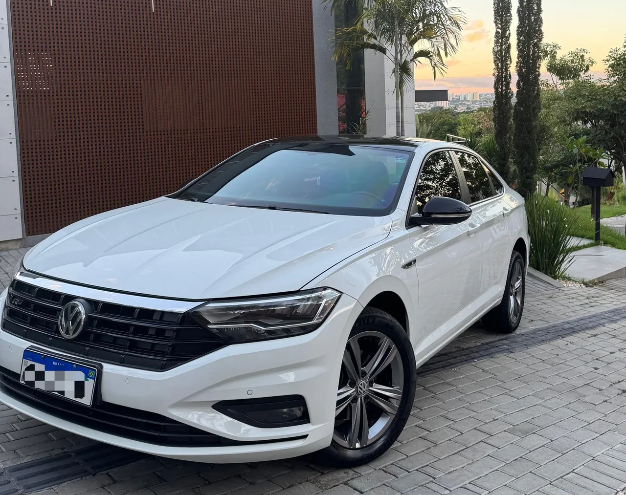 VOLKSWAGEN JETTA Usados e Novos