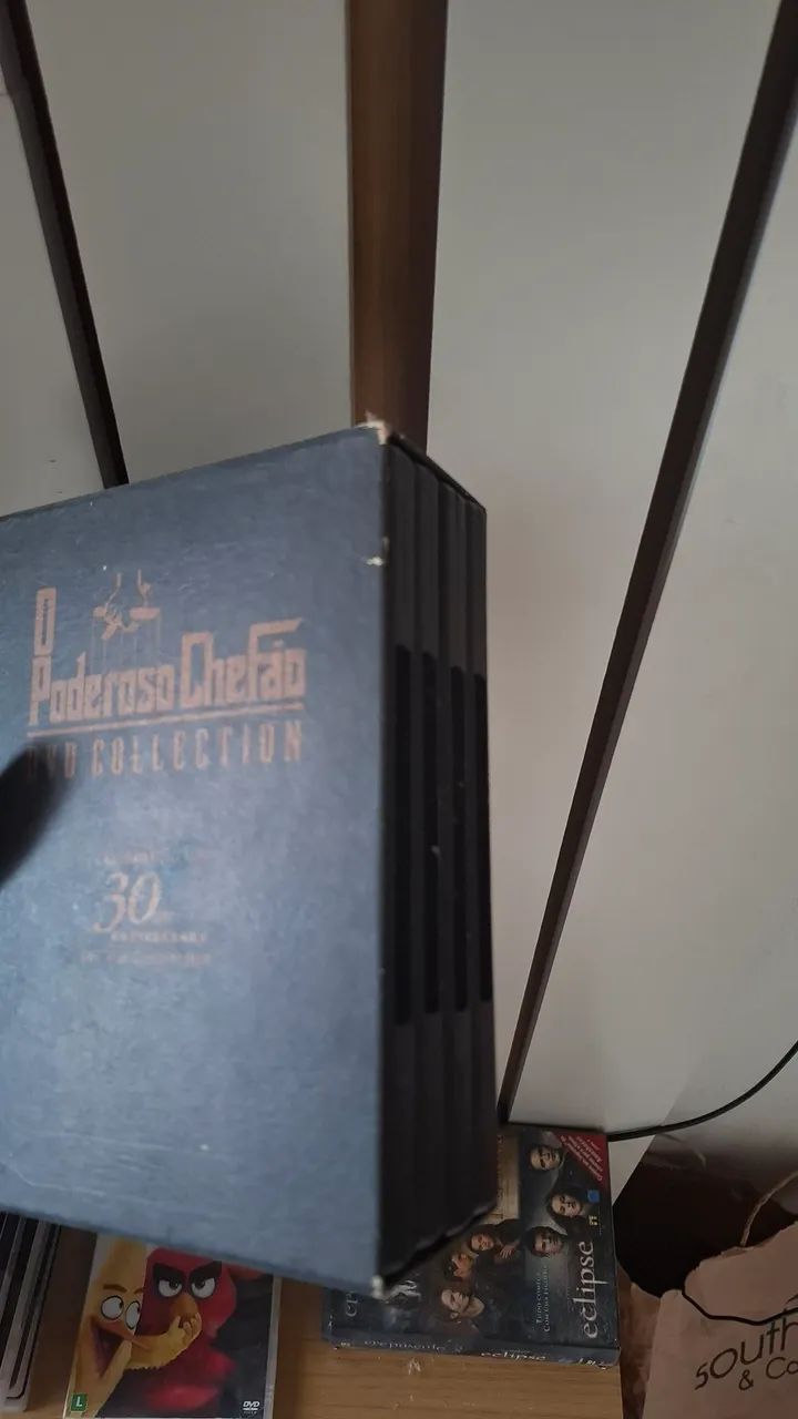 Lote de 41 DVDs + Box de O Poderoso Chefão + Box de Crepusculo - DVD ...