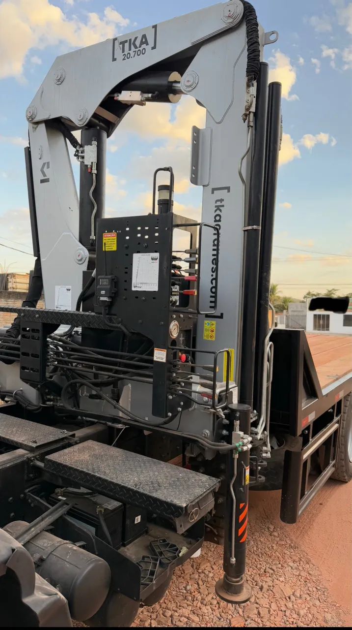 Ford cargo 1723 ano 2014 Munck Tka 20 ton ano 2024 - Caminhões - Nobres 1444946312 | OLX