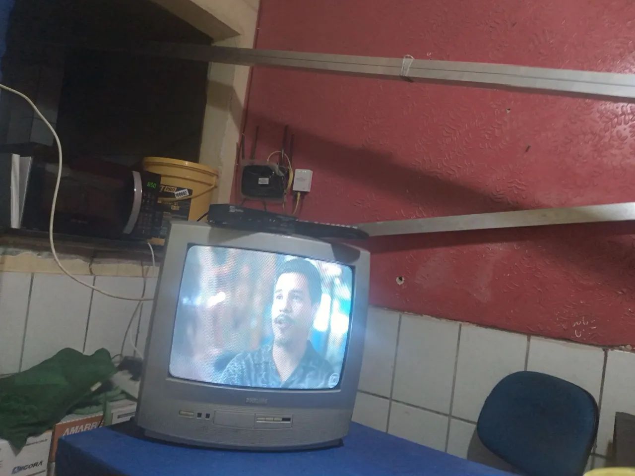 TV LCD 14 polegadas - ótima para quarto - TVs - São João do Cabrito, Salvador 1366323408 | OLX