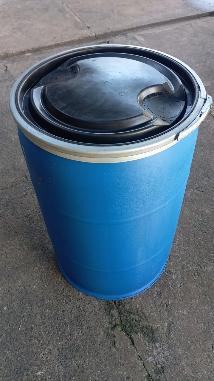"tambor plastico 200 litros" no Brasil