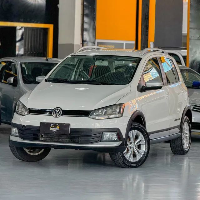 VOLKSWAGEN CROSSFOX 2017 Usados e Novos