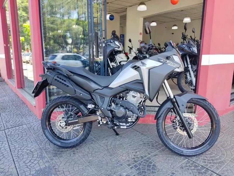 Motos HONDA XRE 2024 no Brasil