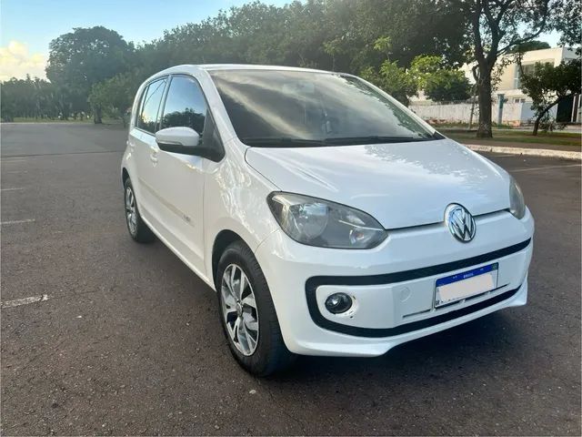 VOLKSWAGEN UP! 2015 Usados e Novos