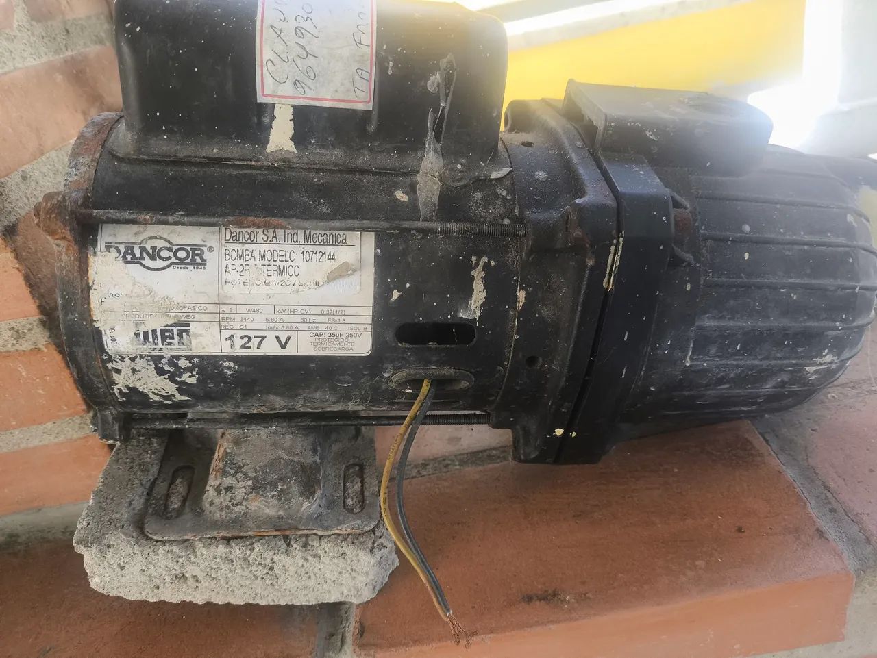 Bomba D'água Dancor 1/2C Monofásico Autoaspirante usada funcionando ...