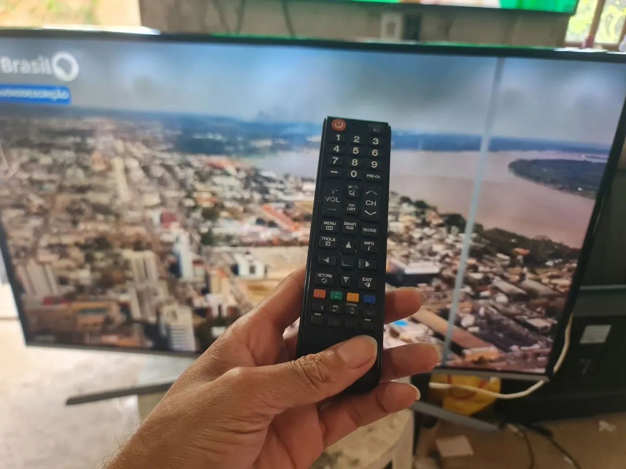 Tv 50 smart gigande, detalhe bobo na tela - TVs - Guaratiba, Rio de ...